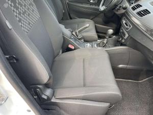 Balts Renault Megane 2013 Kauņa, ar dzinēja tilpumu 1.46 L un nobraukumu 246 tūkst. km par 3450 €, foto 27 vietnē AUTOMOTO.COM.LV