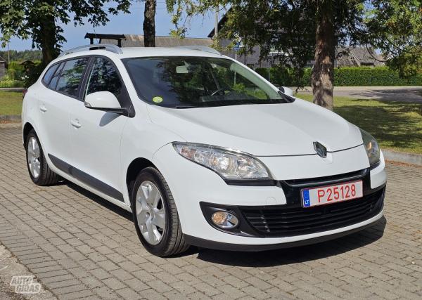 Balts Renault Megane 2013 Ariogala, ar dzinēja tilpumu 1.50 L un nobraukumu 266 tūkst. km par 3500 €, foto 8 vietnē AUTOMOTO.COM.LV