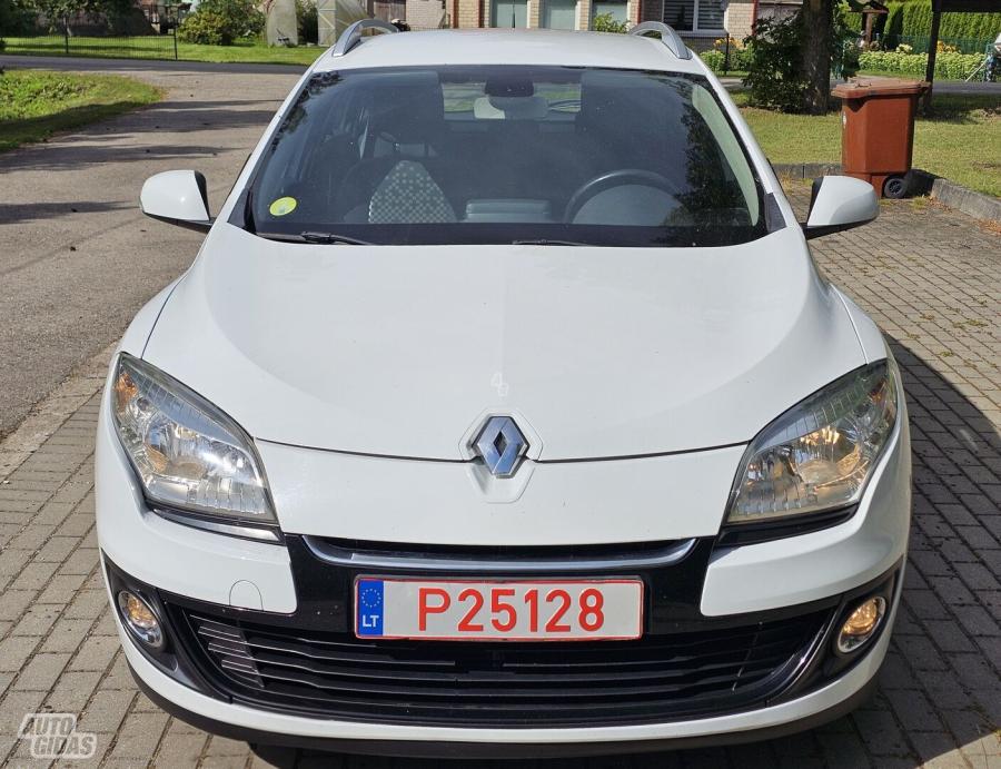 Balts Renault Megane 2013 Ariogala, ar dzinēja tilpumu 1.50 L un nobraukumu 266 tūkst. km par 3500 €, foto 10 vietnē AUTOMOTO.COM.LV