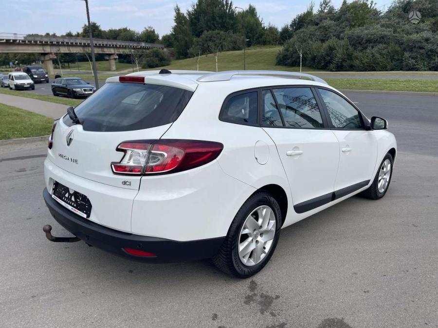 Balts Renault Megane 2013 Kauņa, ar dzinēja tilpumu 1.46 L un nobraukumu 246 tūkst. km par 3250 €, foto 14 vietnē AUTOMOTO.COM.LV