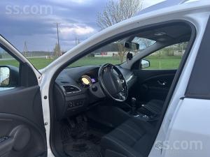 Balts Renault Megane 2014 Bauska, ar dzinēja tilpumu 1.50 L un nobraukumu 302 tūkst. km par 4000 €, foto 7 vietnē AUTOMOTO.COM.LV