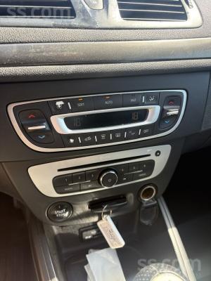 Balts Renault Megane 2014 Rīga, ar dzinēja tilpumu 1.50 L un nobraukumu 0 tūkst. km par 2100 €, foto 9 vietnē AUTOMOTO.COM.LV