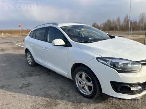 White Renault Megane 2014 in Bauska, with an engine capacity of 1.50 L and mileage of 311 thousand km for 3300 €, photo 5 on AUTOMOTO.COM.LV
