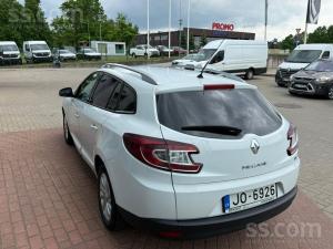White Renault Megane 2014 in Valmiera, with an engine capacity of 1.50 L and mileage of 204 thousand km for 4999 €, photo 6 on AUTOMOTO.COM.LV