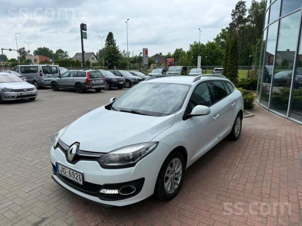 Balts Renault Megane 2014 Valmiera, ar dzinēja tilpumu 1.50 L un nobraukumu 204 tūkst. km par 4999 €, foto 6 vietnē AUTOMOTO.COM.LV
