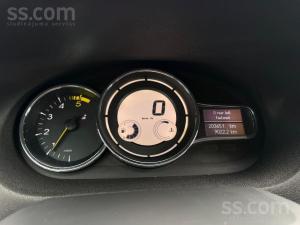 White Renault Megane 2014 in Valmiera, with an engine capacity of 1.50 L and mileage of 204 thousand km for 4999 €, photo 12 on AUTOMOTO.COM.LV