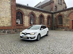 White Renault Megane 2014 in Ventspils, with an engine capacity of 1.50 L and mileage of 347 thousand km for 3900 €, photo  on AUTOMOTO.COM.LV