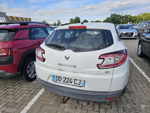 Balts Renault Megane 2014 Tauragė, ar dzinēja tilpumu 1.50 L un nobraukumu 272 tūkst. km par 2900 €, foto 6 vietnē AUTOMOTO.COM.LV