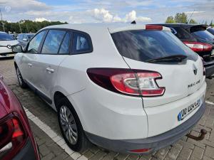 Balts Renault Megane 2014 Tauragė, ar dzinēja tilpumu 1.50 L un nobraukumu 272 tūkst. km par 2900 €, foto 10 vietnē AUTOMOTO.COM.LV