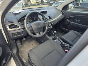Balts Renault Megane 2014 Tauragė, ar dzinēja tilpumu 1.50 L un nobraukumu 272 tūkst. km par 2900 €, foto 11 vietnē AUTOMOTO.COM.LV
