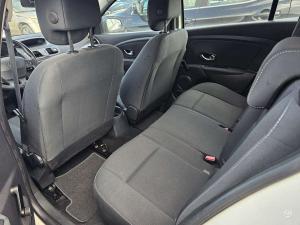 Balts Renault Megane 2014 Tauragė, ar dzinēja tilpumu 1.50 L un nobraukumu 272 tūkst. km par 2900 €, foto 14 vietnē AUTOMOTO.COM.LV