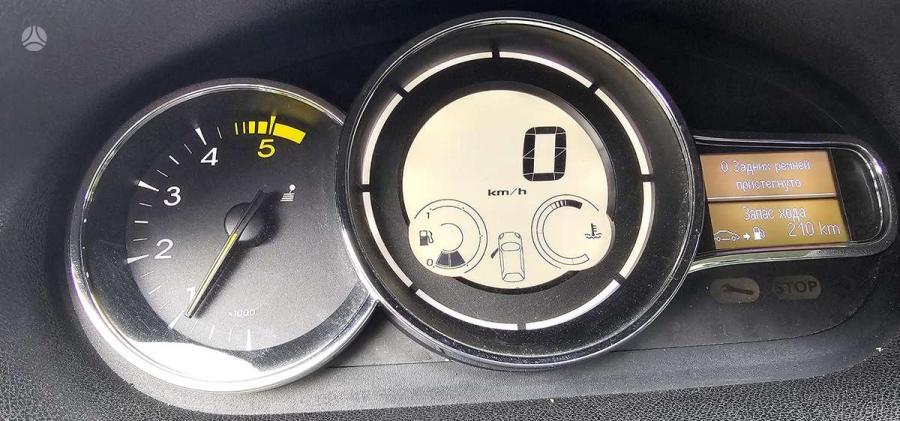 Balts Renault Megane 2014 Ukmergė, ar dzinēja tilpumu 1.50 L un nobraukumu 225 tūkst. km par 3700 €, foto 12 vietnē AUTOMOTO.COM.LV