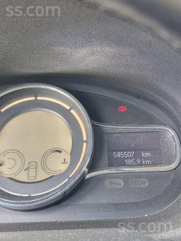 Balts Renault Megane 2015 Rēzekne, ar dzinēja tilpumu 1.50 L un nobraukumu 546 tūkst. km par 2600 €, foto 5 vietnē AUTOMOTO.COM.LV