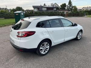 White Renault Megane 2015 in Alytus, with an engine capacity of 1.46 L and mileage of 267 thousand km for 3100 €, photo 7 on AUTOMOTO.COM.LV