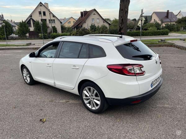 Balts Renault Megane 2015 Alīta, ar dzinēja tilpumu 1.46 L un nobraukumu 267 tūkst. km par 3100 €, foto 9 vietnē AUTOMOTO.COM.LV