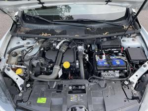 White Renault Megane 2015 in Alytus, with an engine capacity of 1.46 L and mileage of 267 thousand km for 3100 €, photo 11 on AUTOMOTO.COM.LV