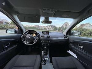 White Renault Megane 2015 in Alytus, with an engine capacity of 1.46 L and mileage of 267 thousand km for 3100 €, photo 16 on AUTOMOTO.COM.LV