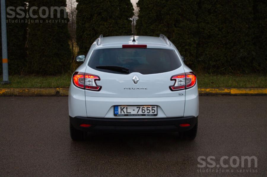 White Renault Megane 2016 in Jelgava, with an engine capacity of 1.20 L and mileage of 160 thousand km for 6500 €, photo 5 on AUTOMOTO.COM.LV