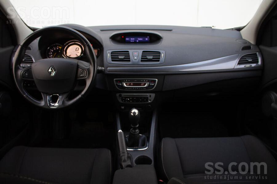White Renault Megane 2016 in Jelgava, with an engine capacity of 1.20 L and mileage of 160 thousand km for 6500 €, photo 11 on AUTOMOTO.COM.LV