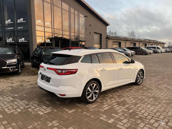 Balts Renault Megane 2016 Tauragė, ar dzinēja tilpumu 1.46 L un nobraukumu 220 tūkst. km par 5500 €, foto 4 vietnē AUTOMOTO.COM.LV
