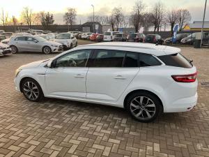 White Renault Megane 2016 in Taurage, with an engine capacity of 1.46 L and mileage of 220 thousand km for 5500 €, photo 12 on AUTOMOTO.COM.LV