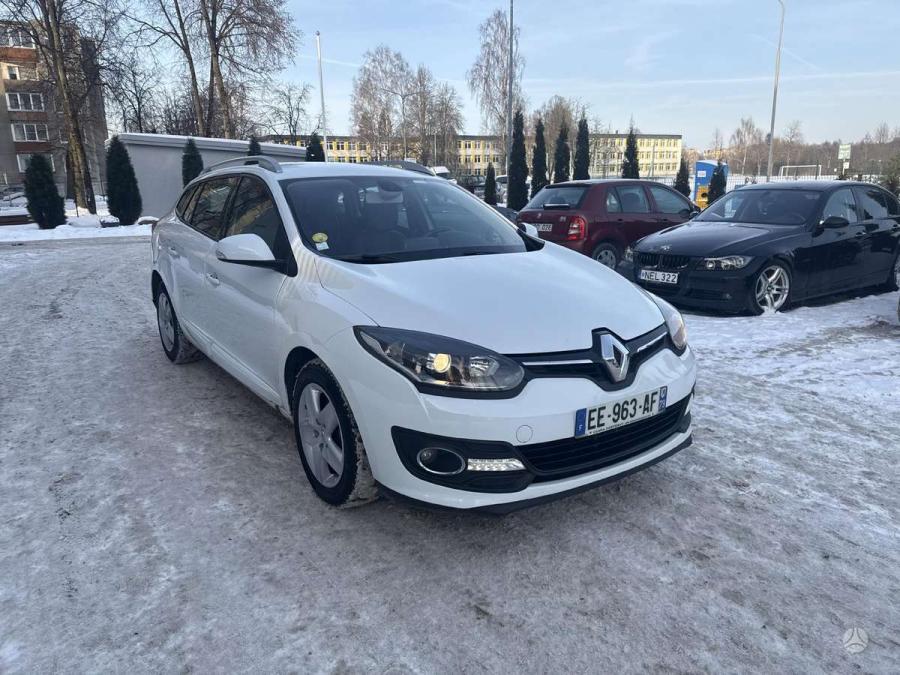 Balts Renault Megane 2016 Tauragė, ar dzinēja tilpumu 1.46 L un nobraukumu 238 tūkst. km par 4900 €, foto 2 vietnē AUTOMOTO.COM.LV