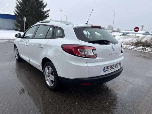 Balts Renault Megane 2016 Tauragė, ar dzinēja tilpumu 1.46 L un nobraukumu 238 tūkst. km par 4400 €, foto 7 vietnē AUTOMOTO.COM.LV