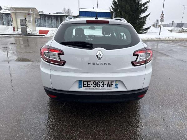 Balts Renault Megane 2016 Tauragė, ar dzinēja tilpumu 1.46 L un nobraukumu 238 tūkst. km par 4400 €, foto 9 vietnē AUTOMOTO.COM.LV