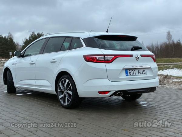 White Renault Megane 2016 in Tartu, with an engine capacity of 1.60 L and mileage of 267 thousand km for 7900 €, photo 4 on AUTOMOTO.COM.LV
