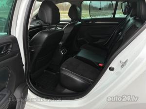 White Renault Megane 2016 in Tartu, with an engine capacity of 1.60 L and mileage of 267 thousand km for 7900 €, photo 7 on AUTOMOTO.COM.LV