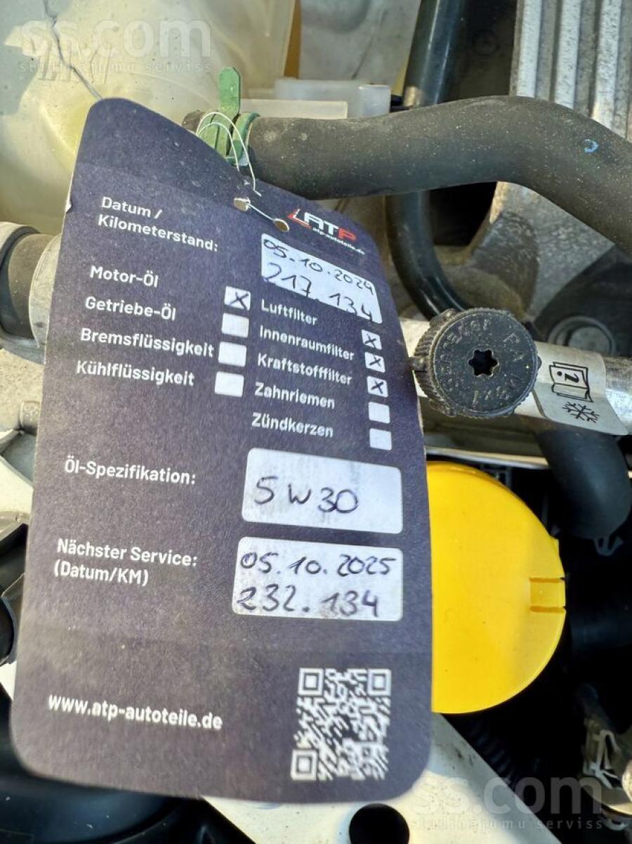 Balts Renault Megane 2016 Rīga, ar dzinēja tilpumu 1.60 L un nobraukumu 0 tūkst. km par 5990 €, foto 22 vietnē AUTOMOTO.COM.LV
