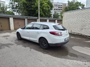 Белый Рено Меган 2016 в Рига, объемом двигателя 1.50 л и пробегом 310 тыс. км за 4200 €, фото 6 на AUTOMOTO.COM.LV