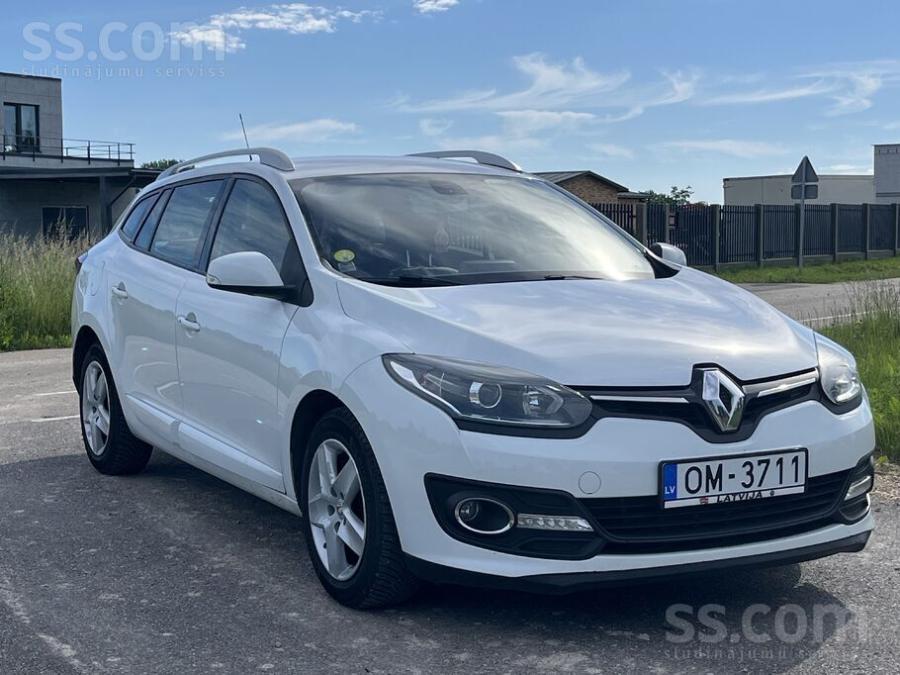 White Renault Megane 2016 in Riga, with an engine capacity of 1.50 L and mileage of 241 thousand km for 5700 €, photo 1 on AUTOMOTO.COM.LV