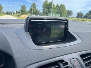 White Renault Megane 2016 in Riga, with an engine capacity of 1.50 L and mileage of 241 thousand km for 5700 €, photo 13 on AUTOMOTO.COM.LV