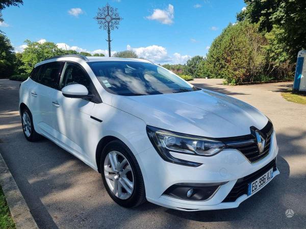 White Renault Megane 2016 in Taurage, with an engine capacity of 1.50 L and mileage of 232 thousand km for 5200 €, photo 2 on AUTOMOTO.COM.LV