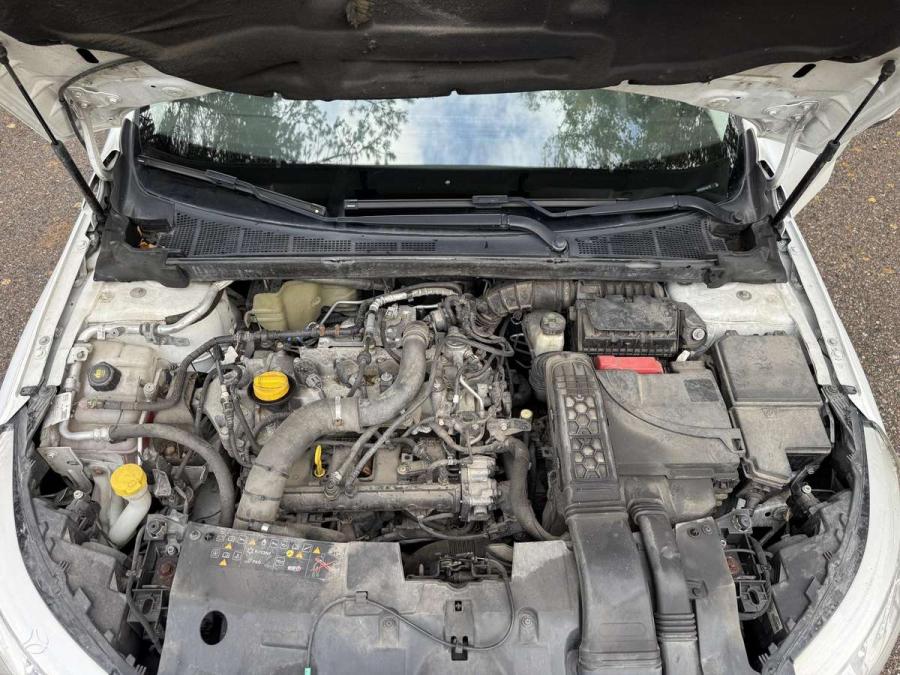 Balts Renault Megane 2016 Viļņa, ar dzinēja tilpumu 1.20 L un nobraukumu 200 tūkst. km par 3200 €, foto 13 vietnē AUTOMOTO.COM.LV
