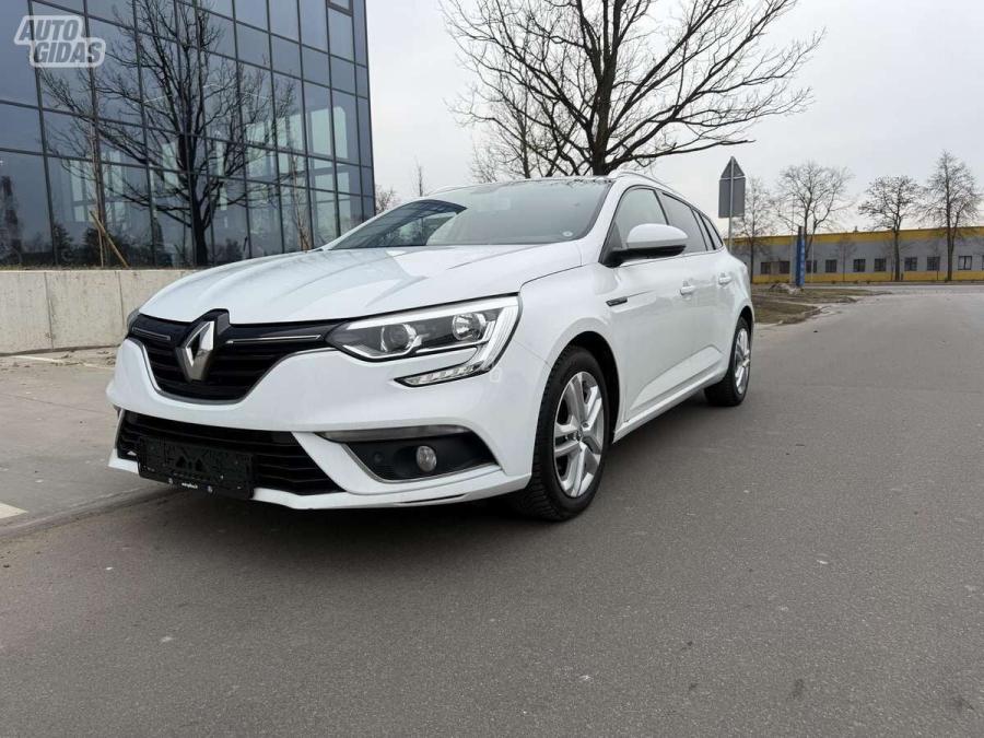 White Renault Megane 2017 in Panevezys, with an engine capacity of 1.50 L and mileage of 232 thousand km for 5850 €, photo 3 on AUTOMOTO.COM.LV