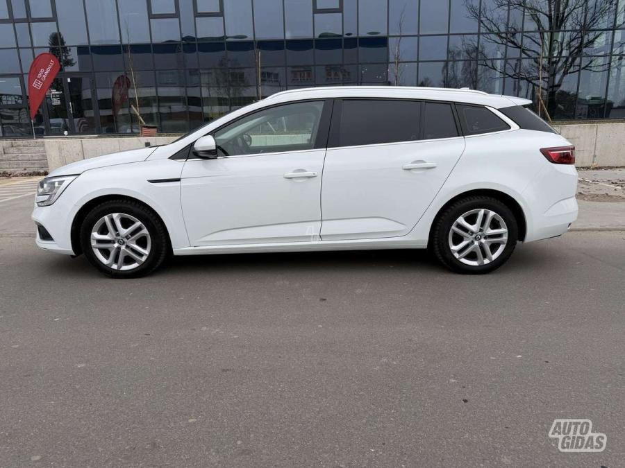 White Renault Megane 2017 in Panevezys, with an engine capacity of 1.50 L and mileage of 232 thousand km for 5850 €, photo 11 on AUTOMOTO.COM.LV