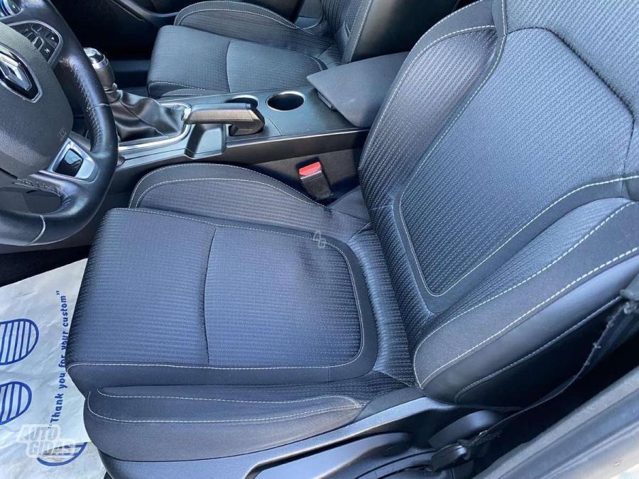White Renault Megane 2017 in Panevezys, with an engine capacity of 1.50 L and mileage of 232 thousand km for 5850 €, photo 20 on AUTOMOTO.COM.LV