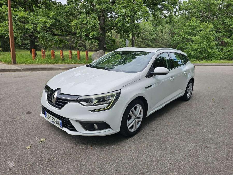 Balts Renault Megane 2017 Tauragė, ar dzinēja tilpumu 1.50 L un nobraukumu 267 tūkst. km par 5900 €, foto 4 vietnē AUTOMOTO.COM.LV