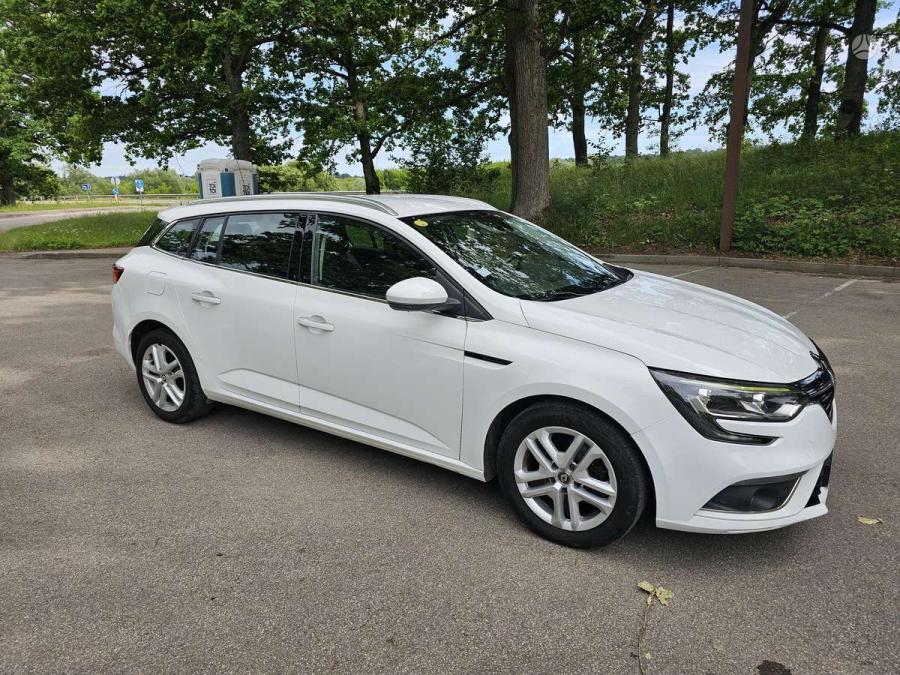 Balts Renault Megane 2017 Tauragė, ar dzinēja tilpumu 1.50 L un nobraukumu 267 tūkst. km par 5900 €, foto 7 vietnē AUTOMOTO.COM.LV