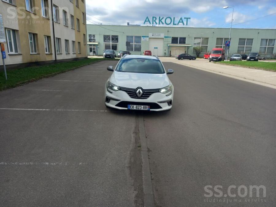 White Renault Megane 2017 in Riga, with an engine capacity of 1.60 L and mileage of 0 thousand km for 8600 €, photo 7 on AUTOMOTO.COM.LV