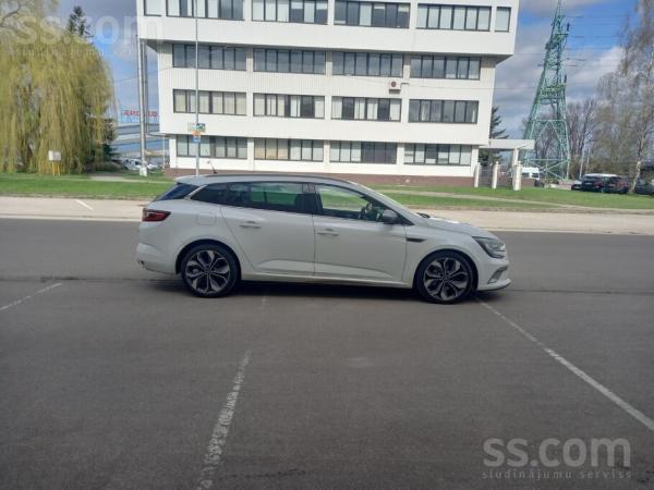 White Renault Megane 2017 in Riga, with an engine capacity of 1.60 L and mileage of 0 thousand km for 8600 €, photo 7 on AUTOMOTO.COM.LV