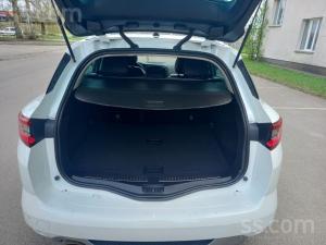White Renault Megane 2017 in Riga, with an engine capacity of 1.60 L and mileage of 0 thousand km for 8600 €, photo 10 on AUTOMOTO.COM.LV