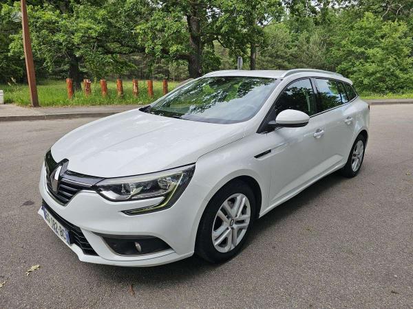 Balts Renault Megane 2017 Tauragė, ar dzinēja tilpumu 1.50 L un nobraukumu 271 tūkst. km par 5900 €, foto 3 vietnē AUTOMOTO.COM.LV