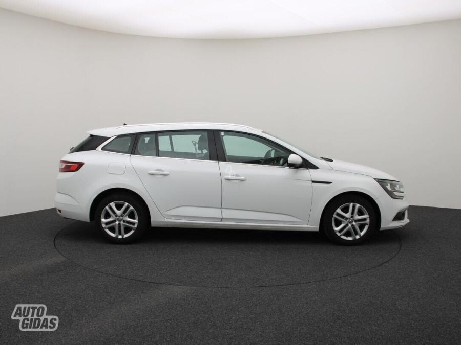 White Renault Megane 2018 in Vilnius, with an engine capacity of 1.50 L and mileage of 121 thousand km for 9499 €, photo 9 on AUTOMOTO.COM.LV