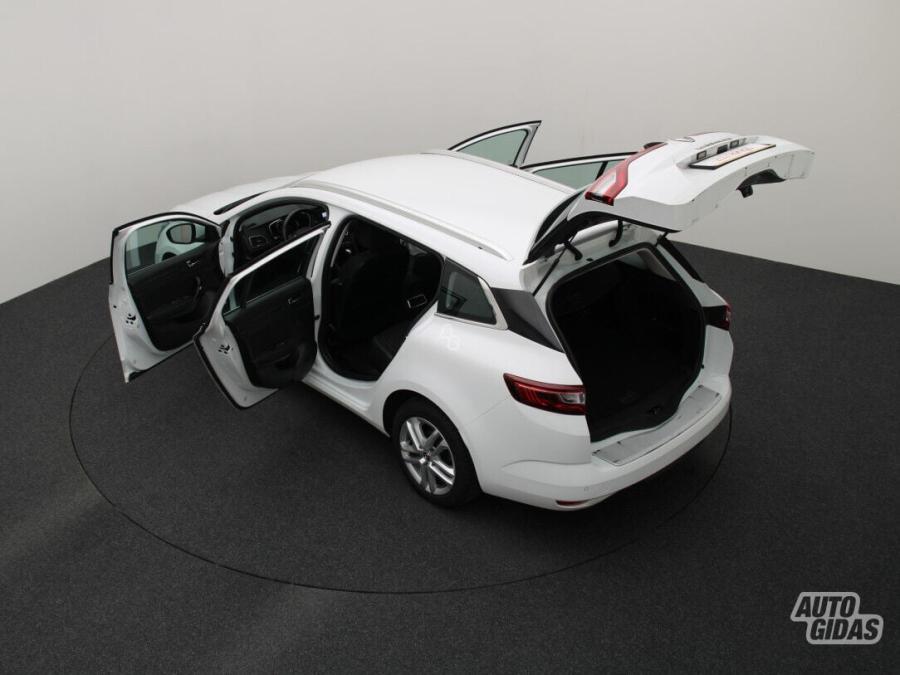 White Renault Megane 2018 in Vilnius, with an engine capacity of 1.50 L and mileage of 121 thousand km for 9499 €, photo 13 on AUTOMOTO.COM.LV