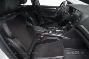 White Renault Megane 2018 in Tallinn, with an engine capacity of 1.20 L and mileage of 206 thousand km for 8990 €, photo 9 on AUTOMOTO.COM.LV
