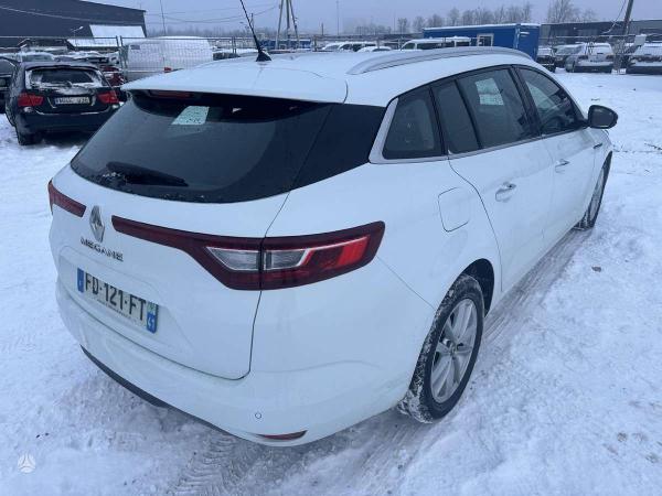 White Renault Megane 2019 in Kaunas, with an engine capacity of 1.46 L and mileage of 215 thousand km for 5900 €, photo 5 on AUTOMOTO.COM.LV