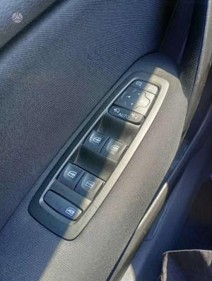 Balts Renault Megane 2019 Kauņa, ar dzinēja tilpumu 1.46 L un nobraukumu 247 tūkst. km par 5550 €, foto 17 vietnē AUTOMOTO.COM.LV